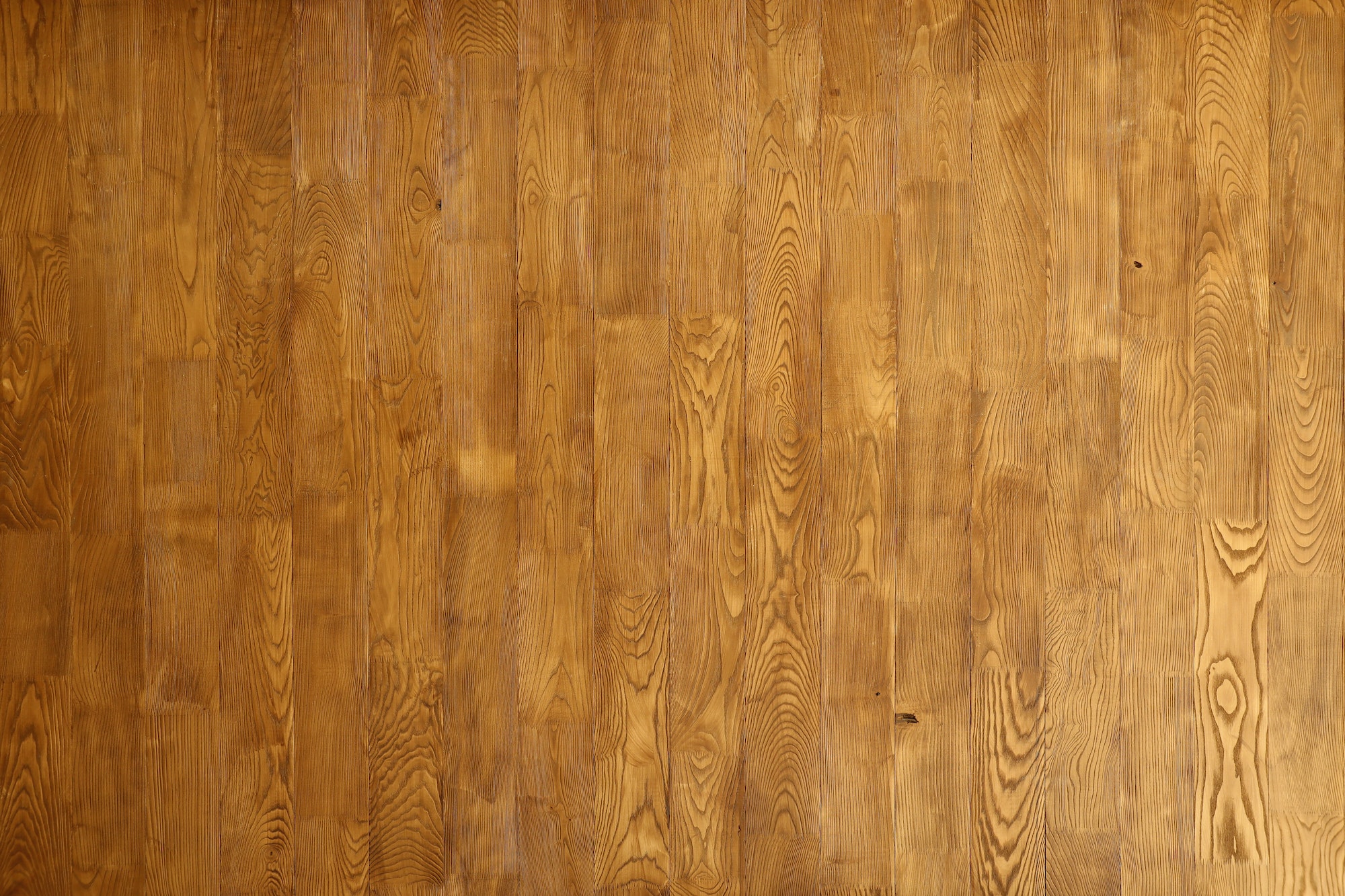 Le parquet teck : un choix élégant et durable pour votre intérieur ...
